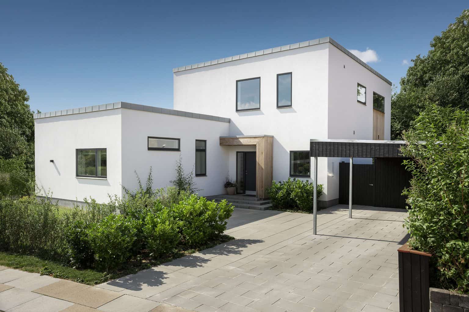 Skanlux byggefirma – Byg dit hus, poolhus eller sommerhus med os!