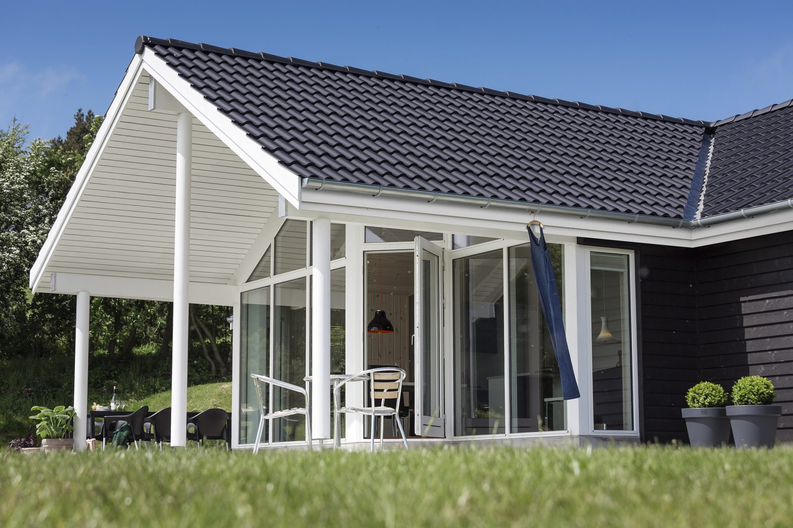 Se billeder af Skanlux Classic sommerhuse. Se dem her!